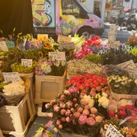 Portobello Green Vintage Fashion Market - Golborne - 14 tips