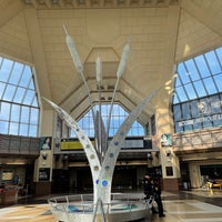NJT - Frank R. Lautenberg Secaucus Junction Station - Rail Station in ...