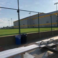 Ray Nitschke Field - 8 tips