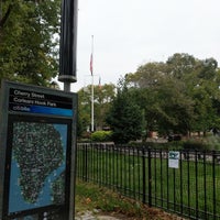Corlears Hook Park - Park in Lower East Side