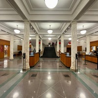 Multnomah County Library - Central - 37 tips from 2092 visitors