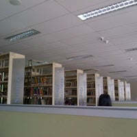 Digital Library Universitas Negeri Medan - College Library