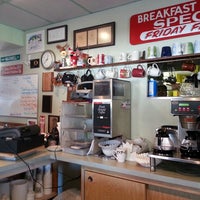 Daddy Maxwell's Diner & Cafe - Diner in Williams Bay
