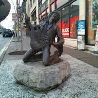 Jimi Hendrix Statue - Capitol Hill - 10 tips from 1205 visitors