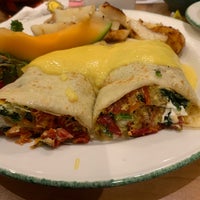 Chez Cora - Breakfast & Lunch - Richmond, BC