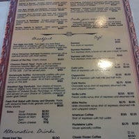 Madeleine Café Bistro - Café