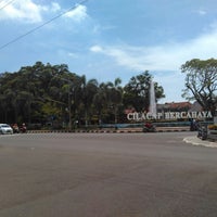 Alun-Alun Cilacap - 71 tips from 1617 visitors
