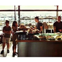 Pier 8 Cafe - Central Business District - 27 tips from 344 visitors