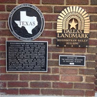 Founders Square - Structure