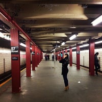 MTA Subway - 57th St (F) - Metro Station in New York