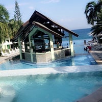 Acuatico Beach Resort - 44 tips from 2064 visitors