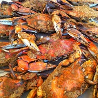 L.P. Steamers - Seafood Restaurant in Locust Point