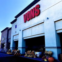 VONS - Clairemont Mesa East - 8 tips from 1374 visitors