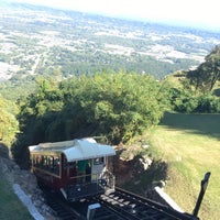 Incline Railway Lookout Mountain Station - Train in Lookout Valley ...