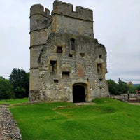 Donnington Castle - Donnington - 6 tips