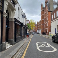 John Sandoe Books - Kensington and Chelsea - 10 Blacklands Ter