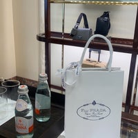 Prada - Duomo - Milano, Lombardia