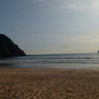 Red Island Beach - Surf Spot in Banyuwangi