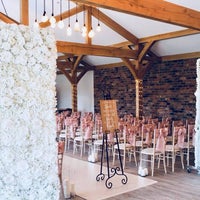 Hazel Pear - Pub in Acton Bridge