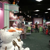 Disney Store - Hamilton, ON