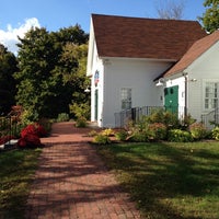 Franklin Pierce Manse - 14 Horseshoe Pond Ln