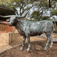 Etter-Harbin Alumni Center (UTX) - University of Texas-Austin - 4 tips