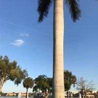 Boca Pointe Lake - Lake in Boca Pointe