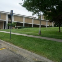 UNC: McKee Hall Of Education - College Academic Building
