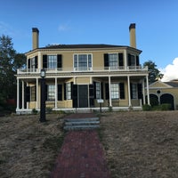 1809 Hedge House Museum - History Museum