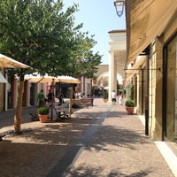 Castel Romano Designer Outlet - 195 tips from 11128 visitors