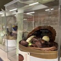 Neuhaus Factory Shop - 30 tips