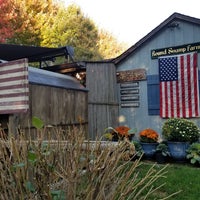 Round Swamp Farm - Market