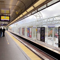 Commercial - Broadway SkyTrain Station - Grandview-Woodland - 49 tips ...