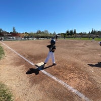 Encinal Elementary School - 195 Encinal Ave