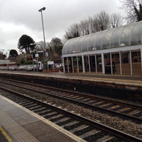 Linlithgow Railway Station (LIN) - Station Rd