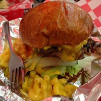 Bulldogs Grill - Wauconda, IL