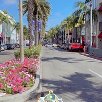 Two Rodeo - Beverly Hills, CA