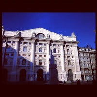 Piazza degli Affari - Duomo - Piazza degli Affari