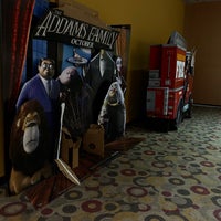 AMC Valley View 16 - Movie Theater in Dallas