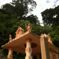 Mount Matang (Mike) Sri Maha Mariamman Hindu Temple - Temple in Kuching