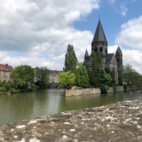 Temple Neuf - Place de la Comédie