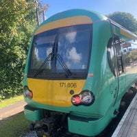 Oxted Railway Station (OXT) - Rail Station in Oxted, Surrey