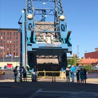 Minnesota Slip Drawbridge - Duluth, MN