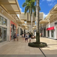 Waterside Shops - Shopping Mall in Naples