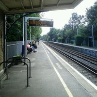 Thames Ditton Railway Station (THD) - Rail Station