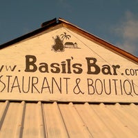 Basil's Bar - Bar in Mustique