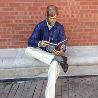 Grainger Engineering Library - College Library