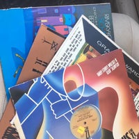 CD Trader - Record Shop in Tarzana