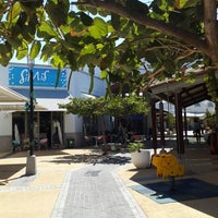 Cascavelle Shopping Village - Bambous, Black River District