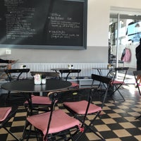 Service Station Cafe - Café in Melville